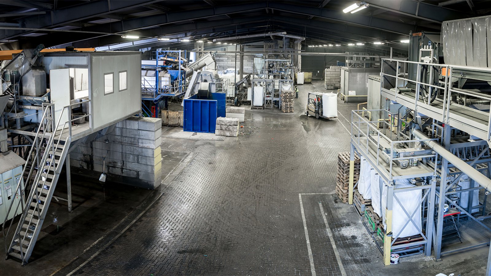 Recycling process - Van Werven Plastic Recycling